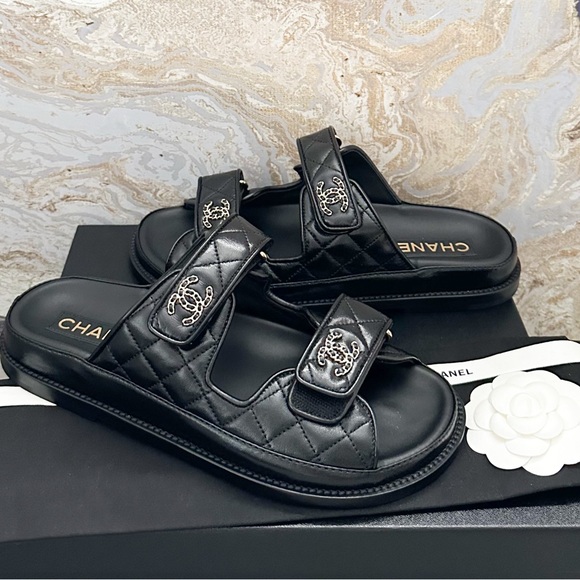 CHANEL | Shoes | New Chanel Lambskin Quilted Velcro Dad Chain Cc Slide ...
